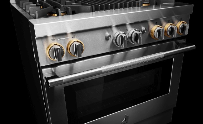 9 Types of Kitchen Appliances for High-End Homes | JennAir
